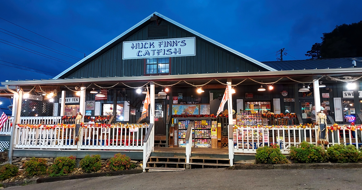 The Frog Legs At This Unassuming Restaurant In Tennessee Are Out-Of ...