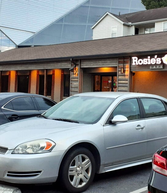 georgia cafe chicken waffles ftr