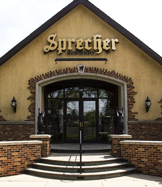 giant pretzels wisconsin brewery ftr