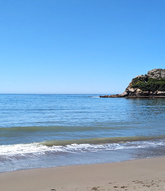 gorgeous beach california relaxed ftr