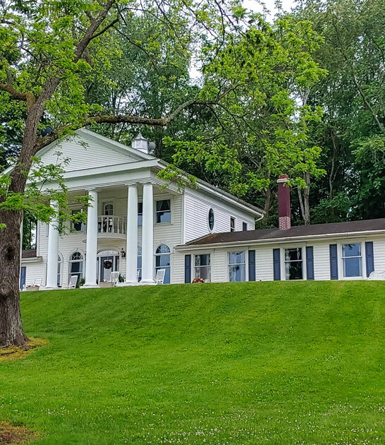 gorgeous bed breakfast ohio ftr