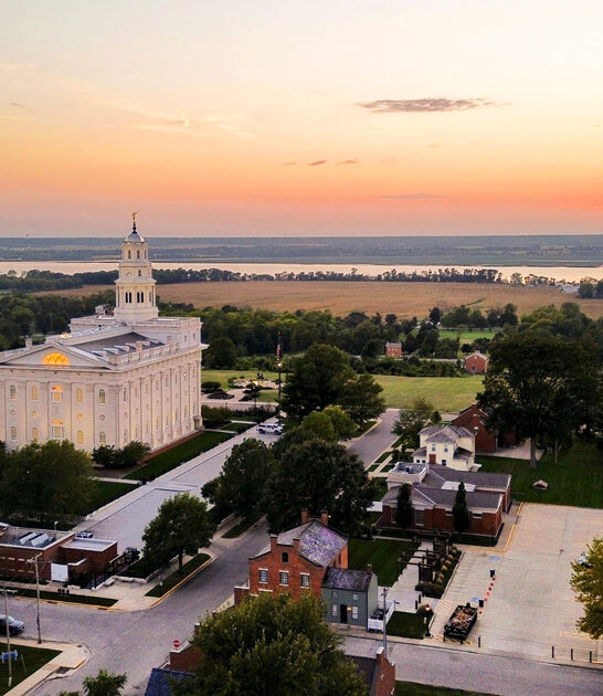 gorgeous river towns illinois ftr