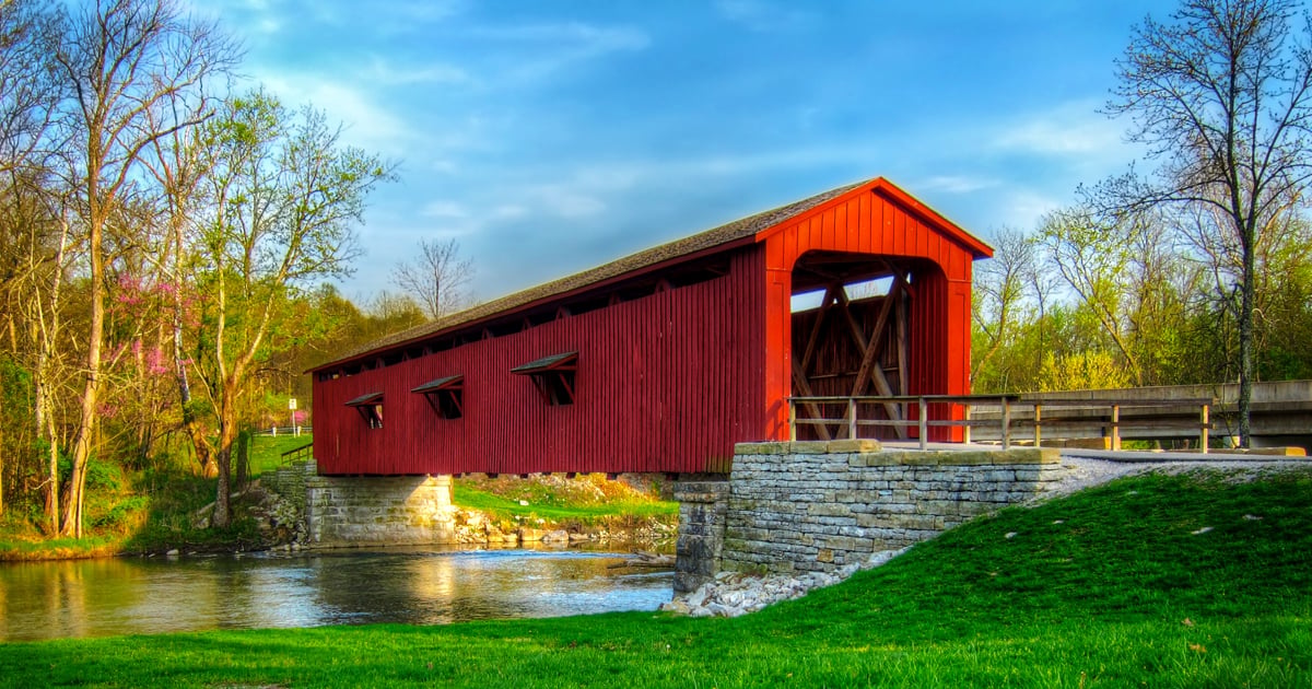 This Hidden Covered Bridge In Indiana Looks Like It Belongs In A Storybook