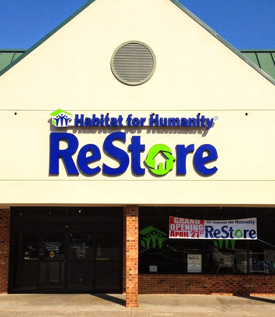 huge secondhand shop virginia ftr