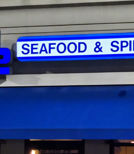 iconic crab cakes virginia ftr