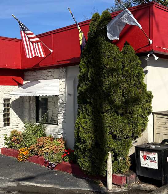 legendary burger joints tennessee ftr