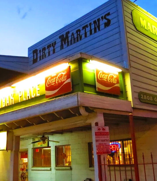 legendary restaurant texas cheeseburger ftr