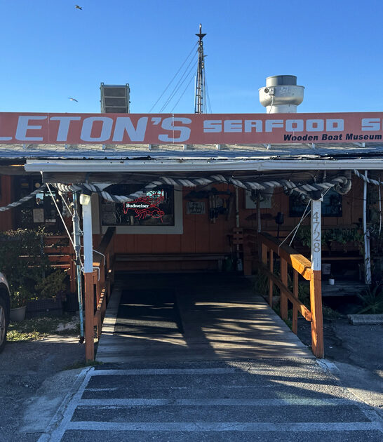 legendary seafood spot florida ftr