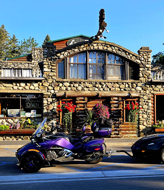 local iconic restaurant michigan ftr