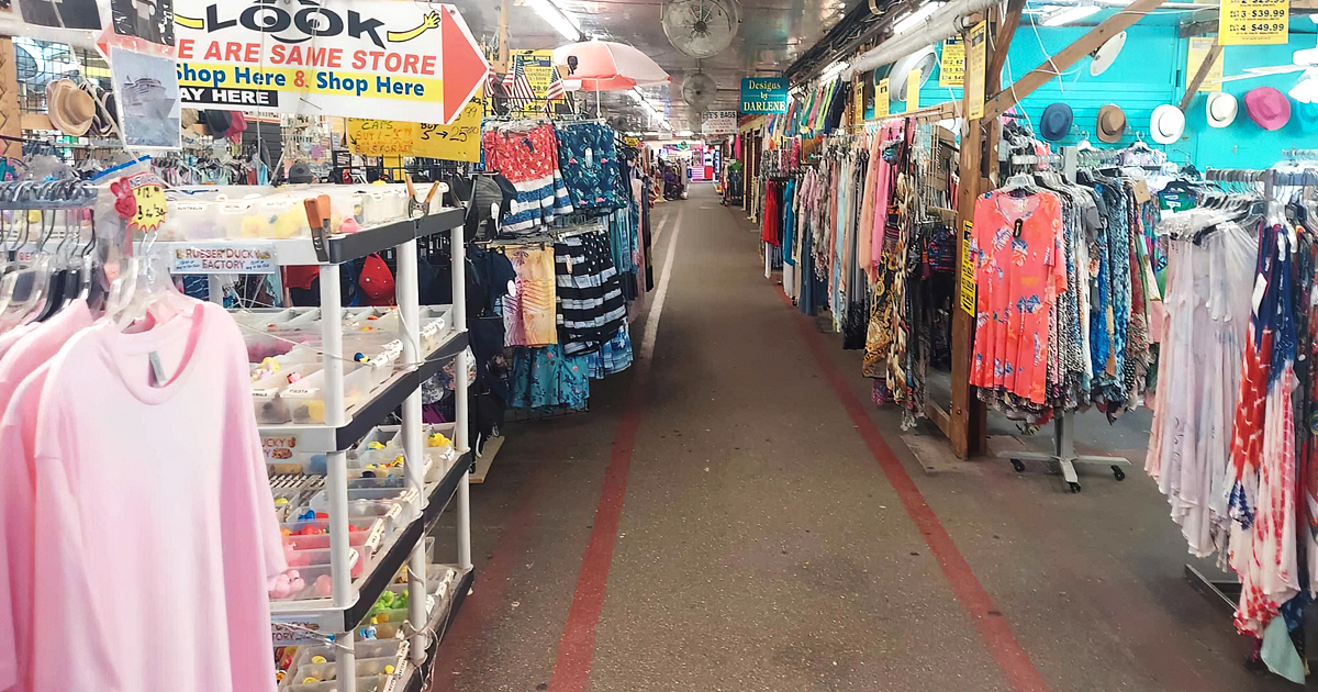 The Massive Flea Market In Florida With Rare Treasures At Wallet ...