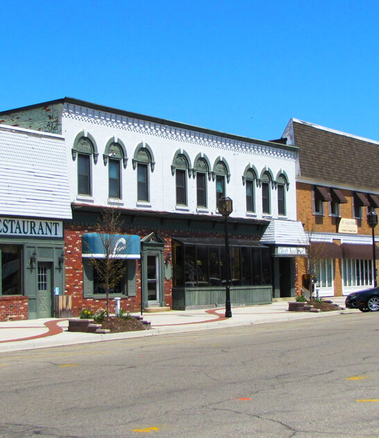 most scenic town michigan ftr