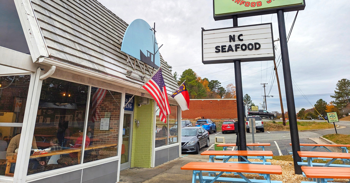 The Best Fried Flounder In North Carolina Is Hiding Inside This Homey ...