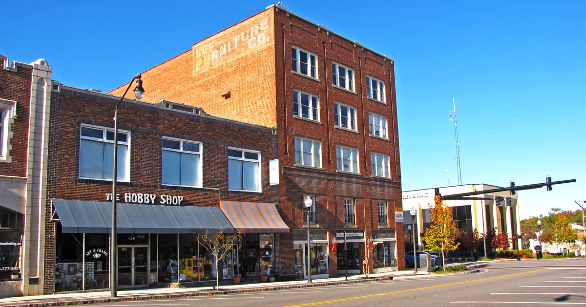 14 Towns In North Carolina Where You Can Retire Comfortably On $1,200 A ...