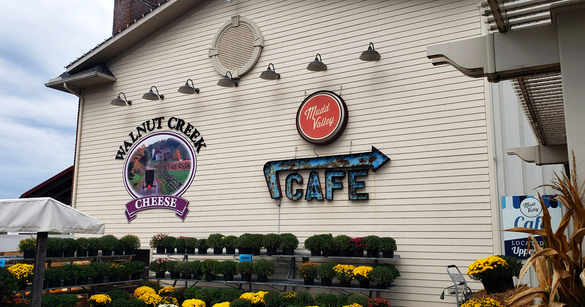 The Unassuming Country Store In Ohio That Secretly Serves The State’s ...