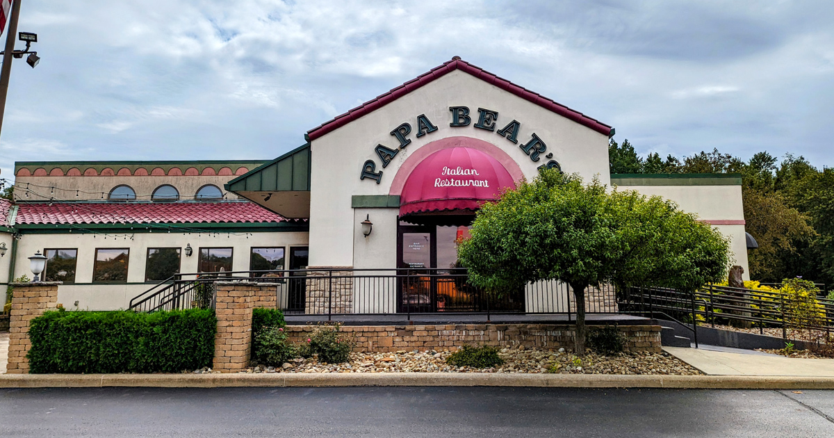 The Chicken Parmesan At This Old-Timey Restaurant Is Worth The Drive ...