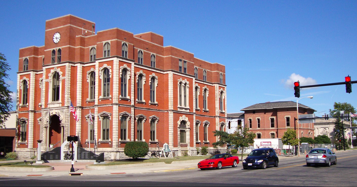 The Gorgeous Town In Ohio Where You Could Comfortably Retire On A Budget