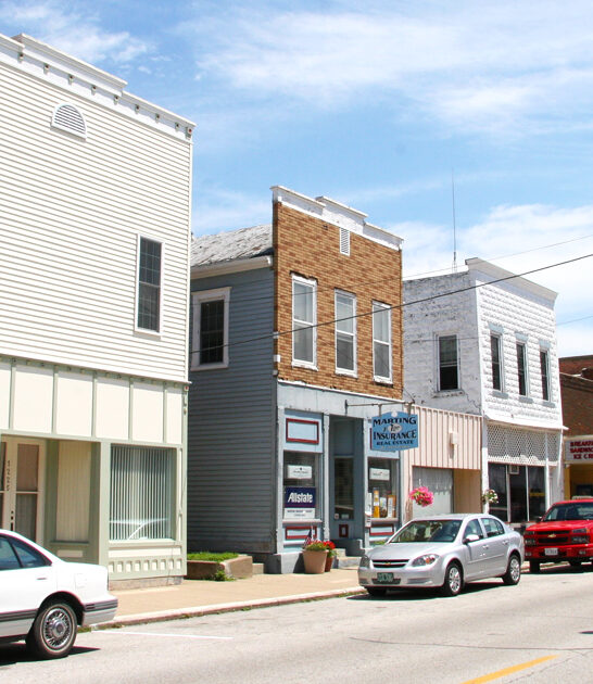 peaceful slow towns illinois ftr