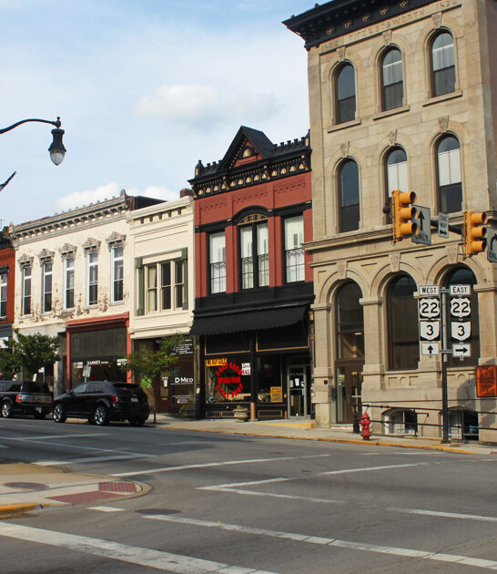 perfect charming town ohio ftr