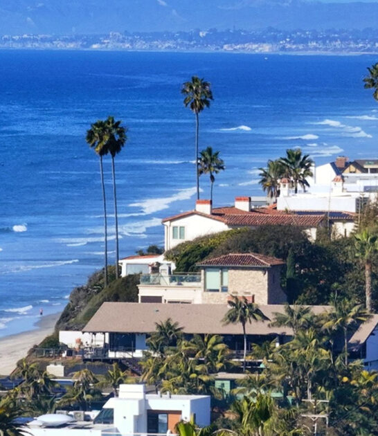 picturesque town california seaside ftr