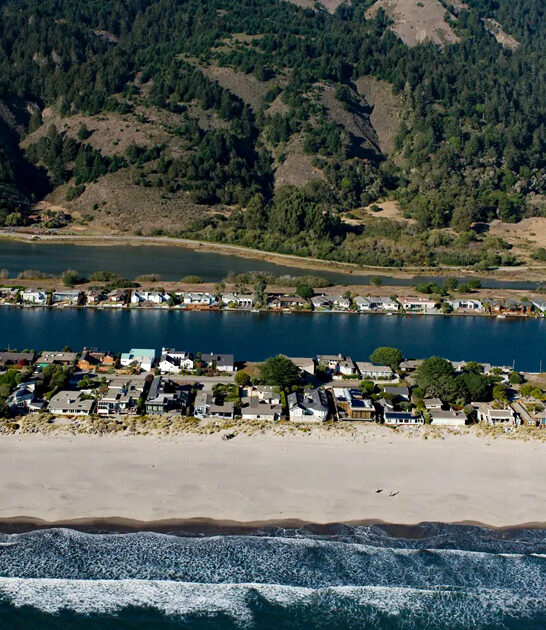postcard beach town california ftr