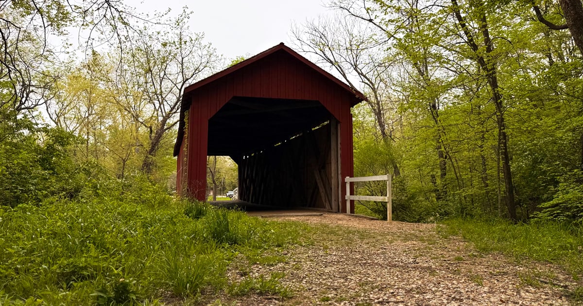 This Stunning Covered Bridge In Missouri Is Like A Scene From A Fairytale