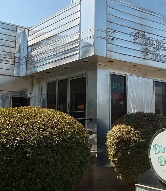 retro california biscuits gravy ftr