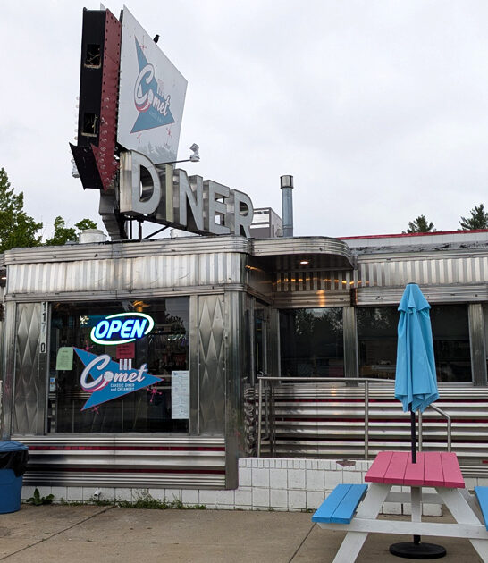 retro diner michigan favorites ftr