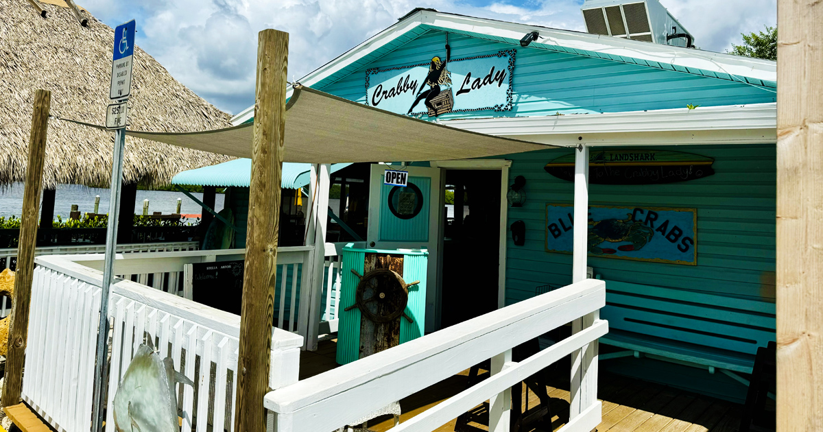 This No-Frills Seafood Shack In Florida Serves Up The Best Blackened ...