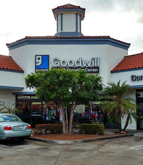 secondhand store california gigantic ftr