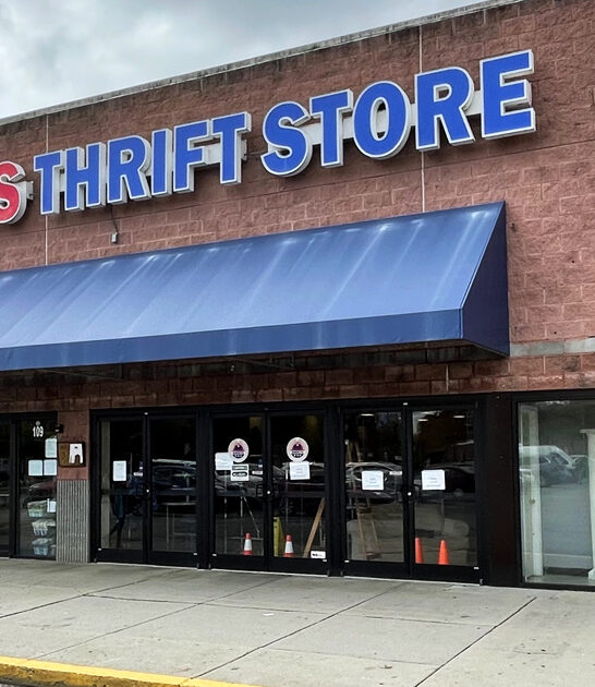 tennessee bargains massive thrift ftr