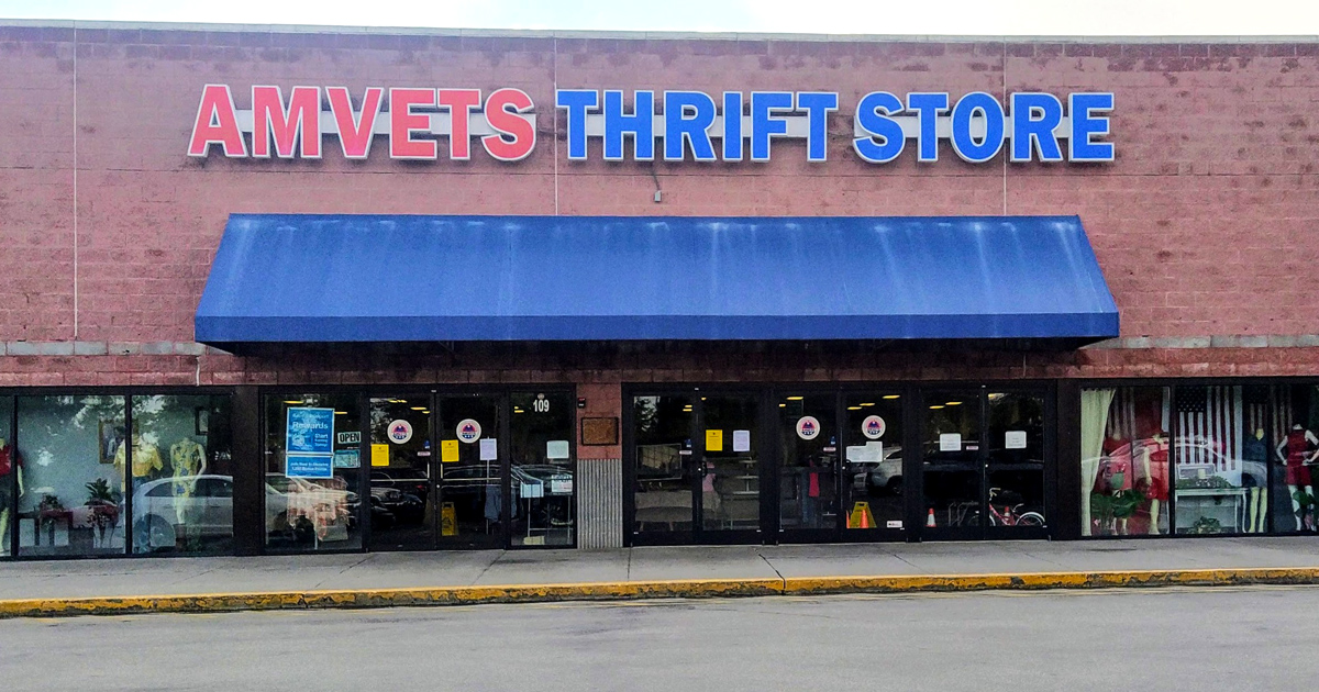 The Thrift Store In Tennessee Where You Can Build A New Wardrobe For $25