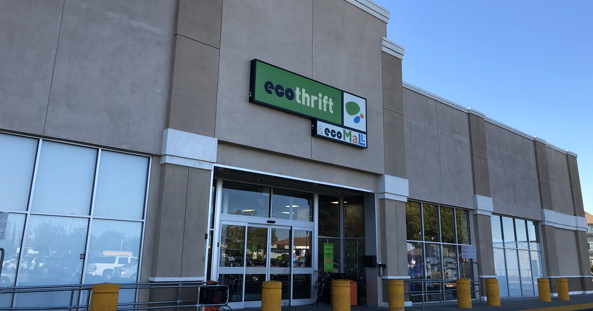 This Enormous Thrift Store In California Is A Wonderland Of Rare ...