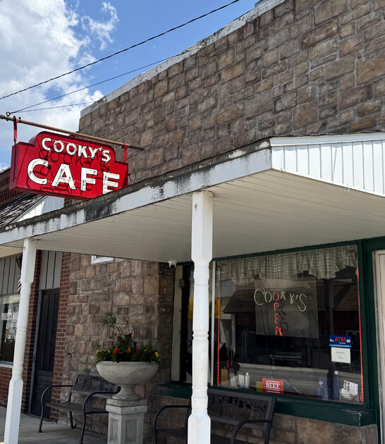 tiny cafe missouri pies ftr