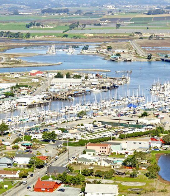 tiny seaside town california ftr