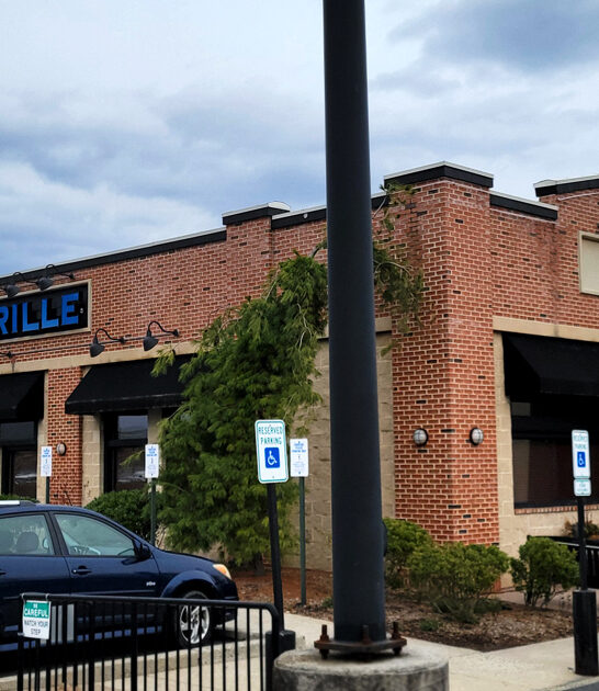 unassuming restaurant pennsylvania crabcakes ftr