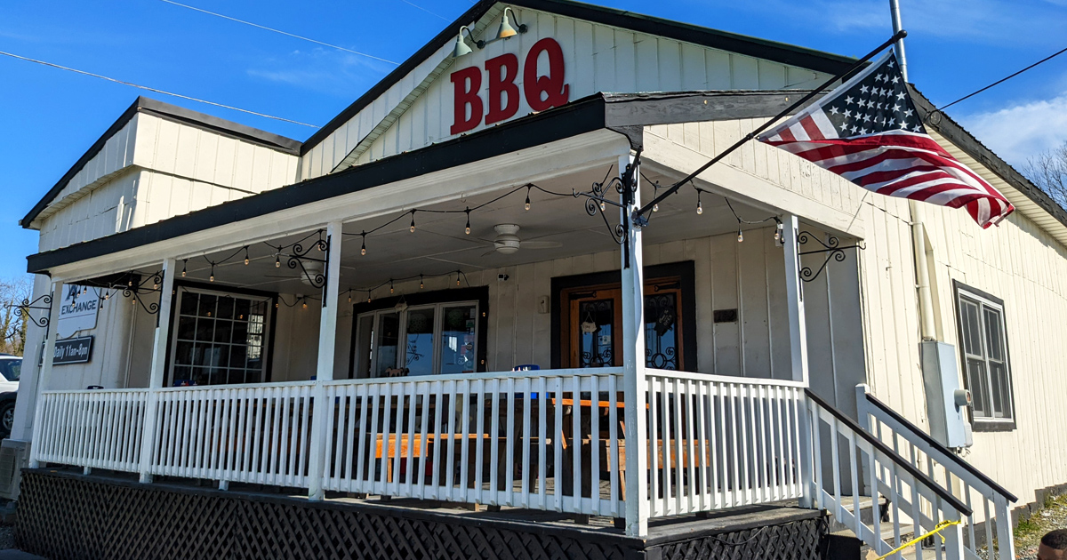 People Drive From All Over Virginia For The Hush Puppies At This ...