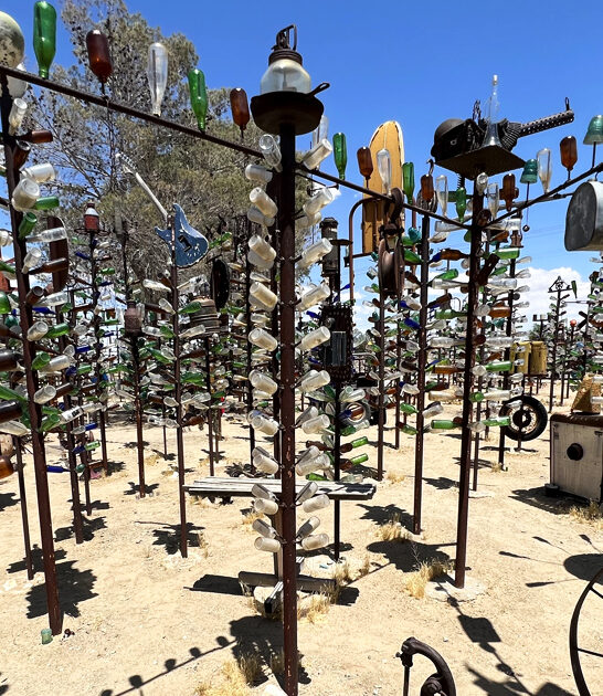 weird roadside attraction california ftr