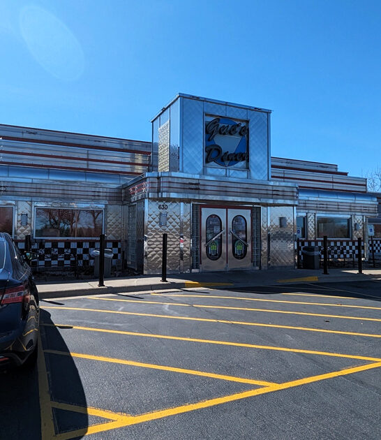 wisconsin dine legendary style ftr