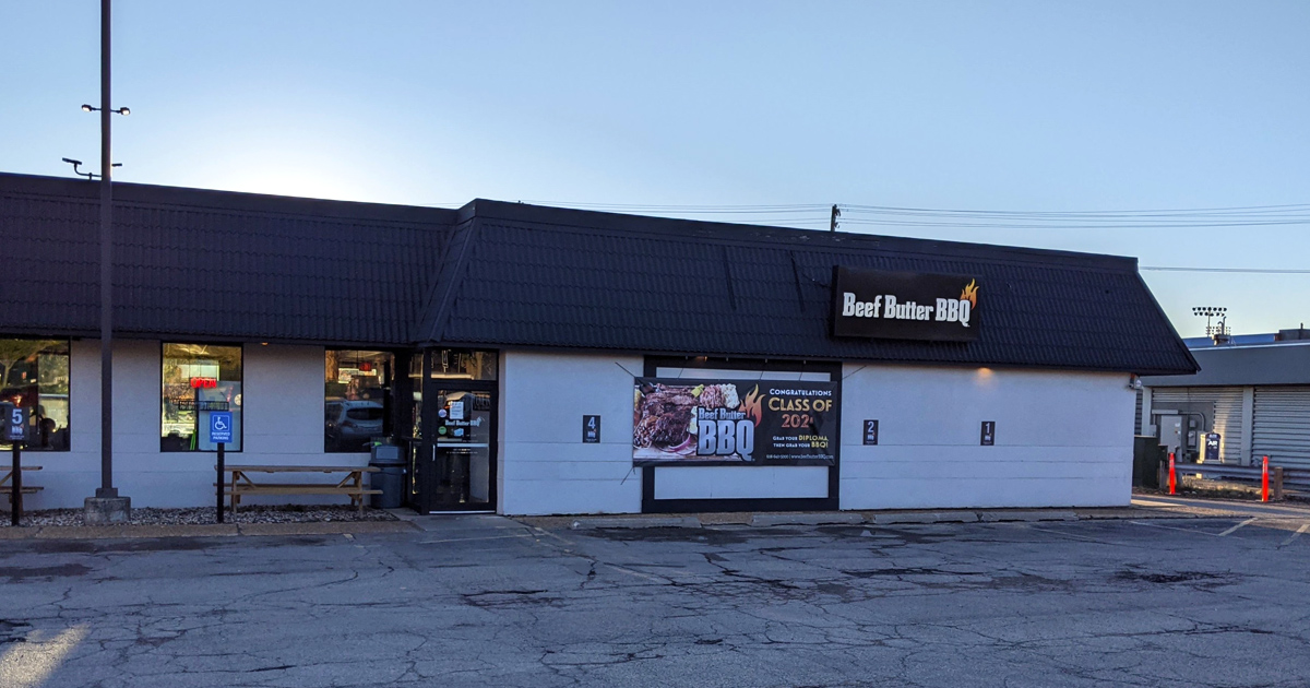 People Drive From All Over Wisconsin To Eat Fish Fry At This Homey ...