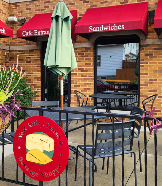 wisconsin serves cheese curds ftr