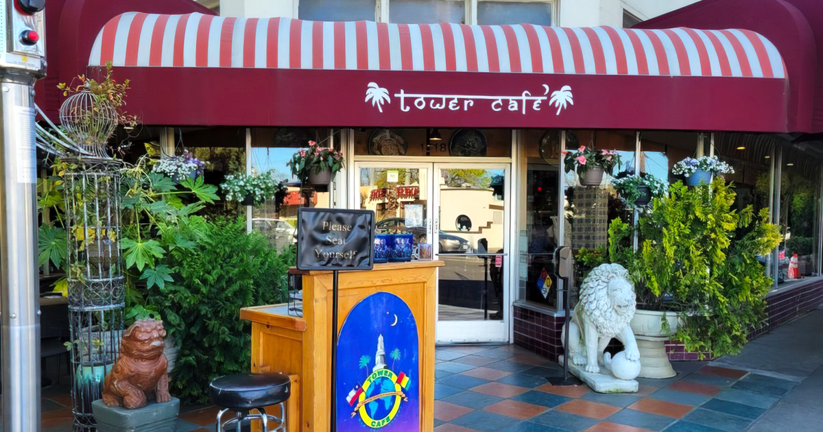 This Wonderfully Weird Cafe In California Serves Up The Best Steak And ...