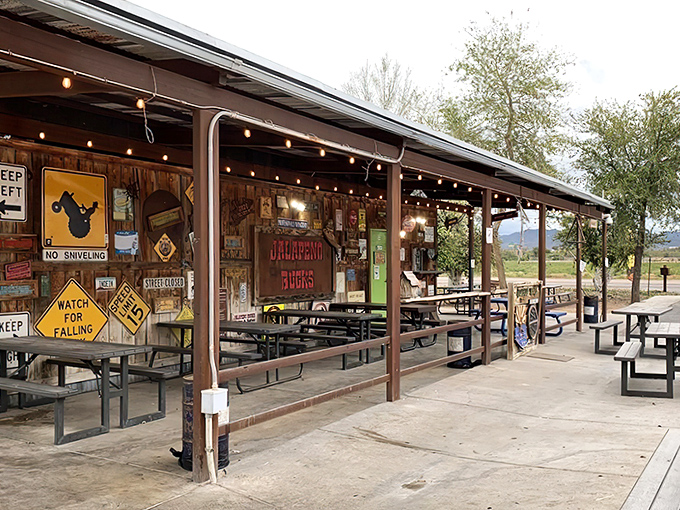 The rustic charm of Jalape&ntilde;o Buck's exterior isn't trying to impress anyone, which is exactly why it's so impressive. Desert dining perfection.