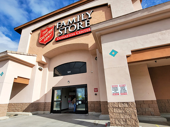 The desert sun sets on this unassuming treasure trove, where one person's castoffs become another's newfound gems. Phoenix's ultimate secondhand sanctuary awaits.