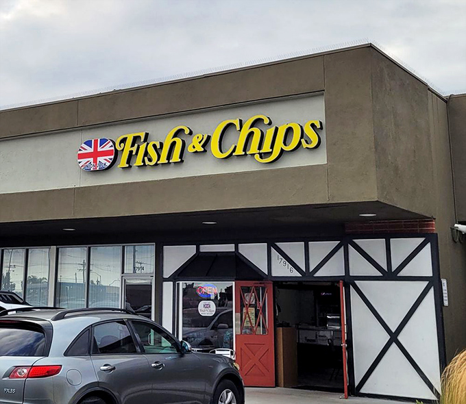 The unassuming storefront belies the culinary treasures within. Like finding Shakespeare in a strip mall, Union Jack's modest exterior hides its fish-frying genius.