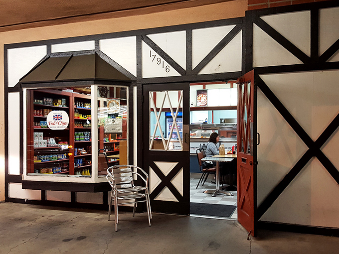 With a modest entrance tucked in a strip mall, Union Jack proves that great food doesn&rsquo;t need fancy real estate.