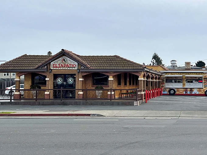 El Tapatio's welcoming exterior beckons with its terracotta roof and rustic charm. Like finding a portal to Mexico right in Richmond's backyard.