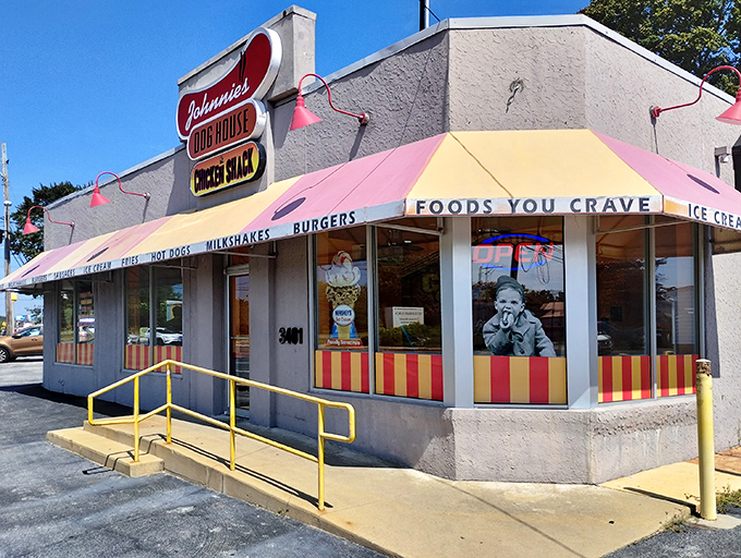 The retro charm of Johnnie's Dog House and Chicken Shack beckons from Concord Pike like a delicious time machine promising comfort food nirvana.