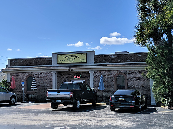 Southern Sisters Cafe stands ready to rescue your morning with breakfast that'll make you forget your alarm clock trauma.