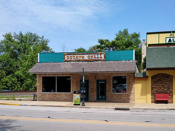 The unassuming exterior of Octave Grill proves once again that the best culinary treasures often hide behind the most modest facades.