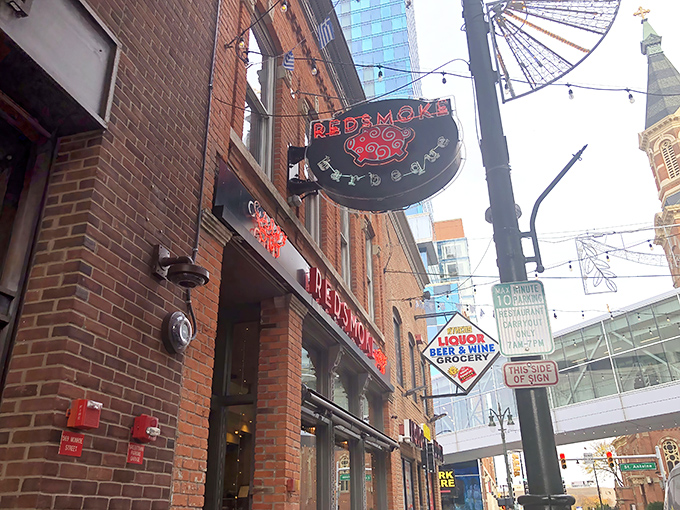 Nestled in Detroit's historic Greektown district, Redsmoke's brick fa&ccedil;ade promises smoky treasures within. The perfect urban oasis for barbecue pilgrims.